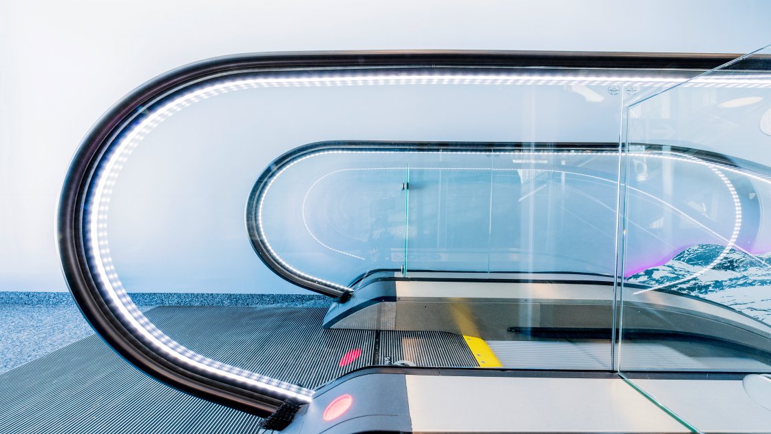 Escalators & Moving walks | Jardine Schindler Group